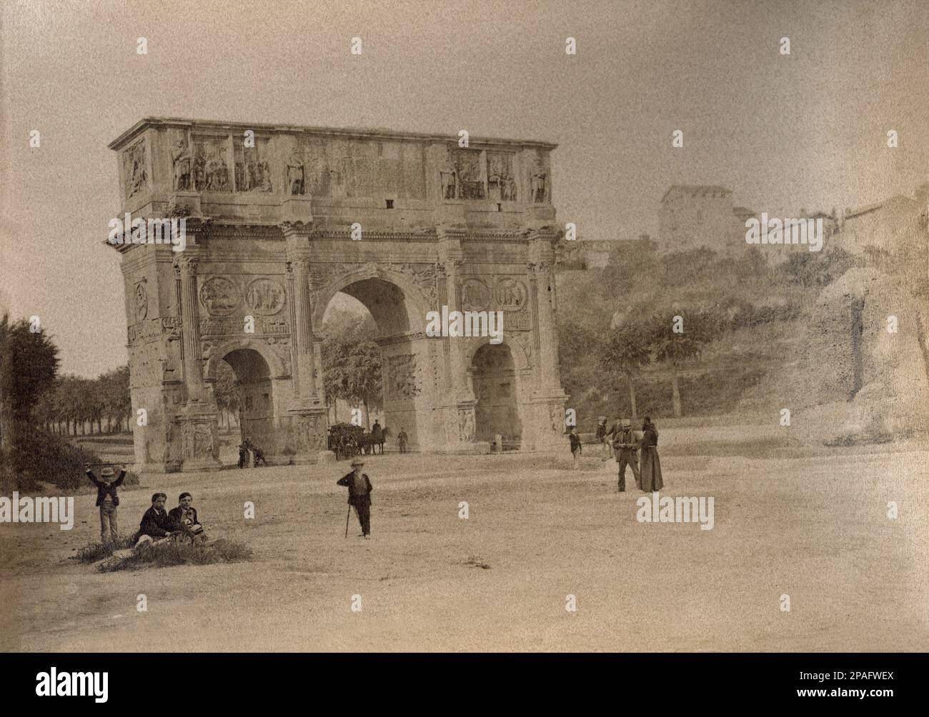 1870 ca. , ROMA , ITALY : The ARCO DI COSTANTINO and the Fonte dell ...