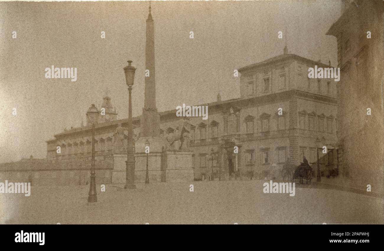 1870 ca. , ROMA , ITALY : The PALAZZO DEL QUIRINALE and the Obelisco ...
