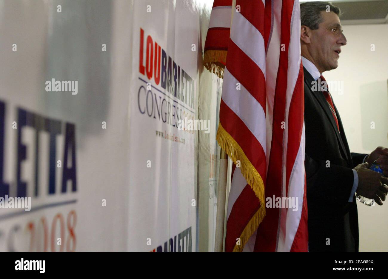 Hazleton Mayor Lou Barletta (Hazleton-R) talks with media after his ...