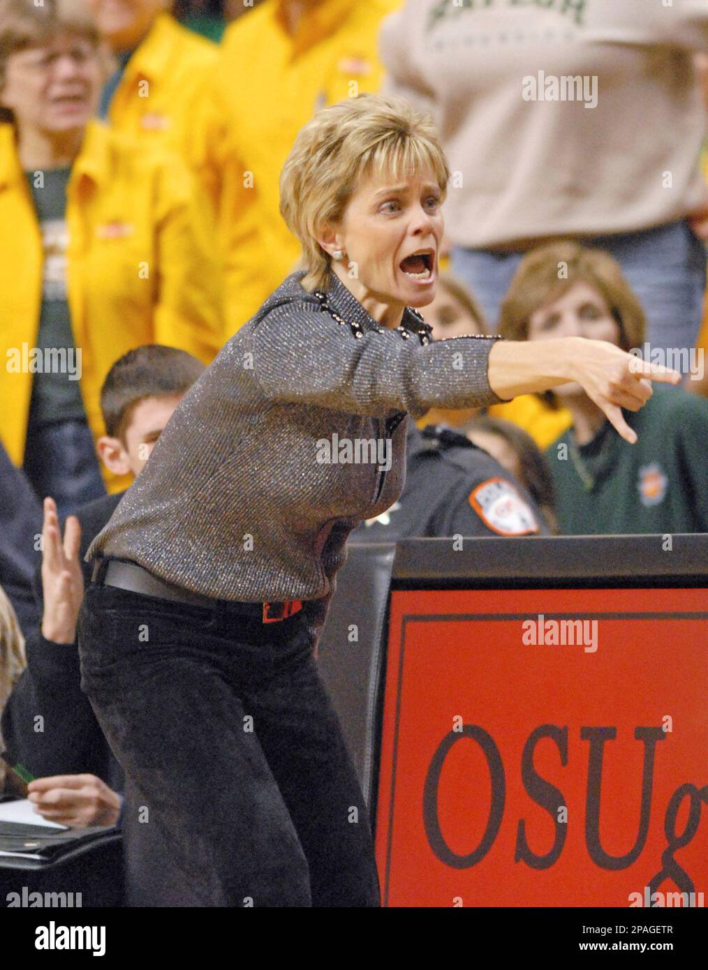 Baylor head coach, Kim Mulkey, reacts to an official's call during the ...