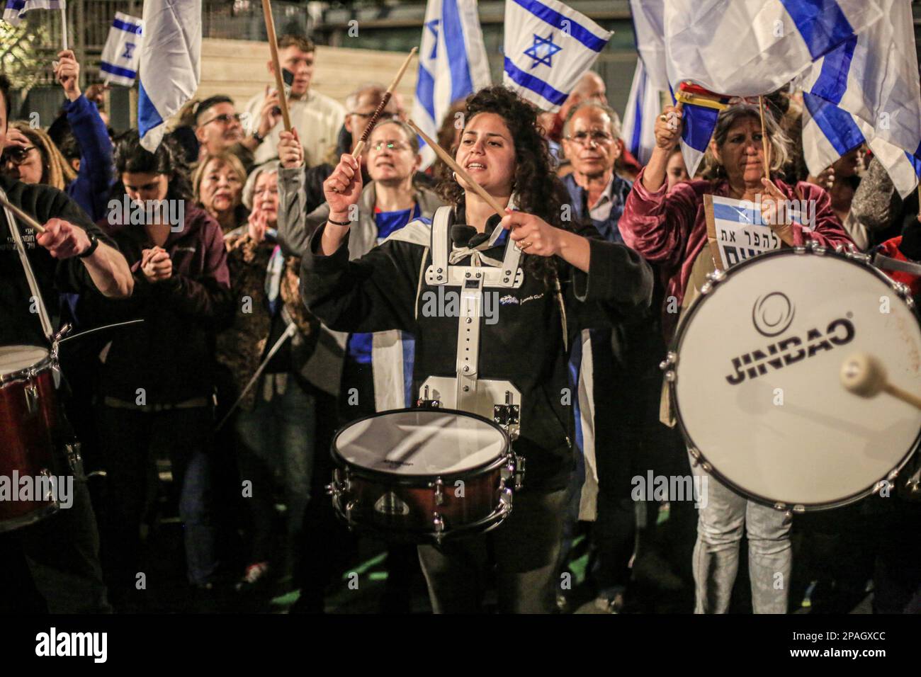 Israeli musical instruments hi-res stock photography and images - Alamy