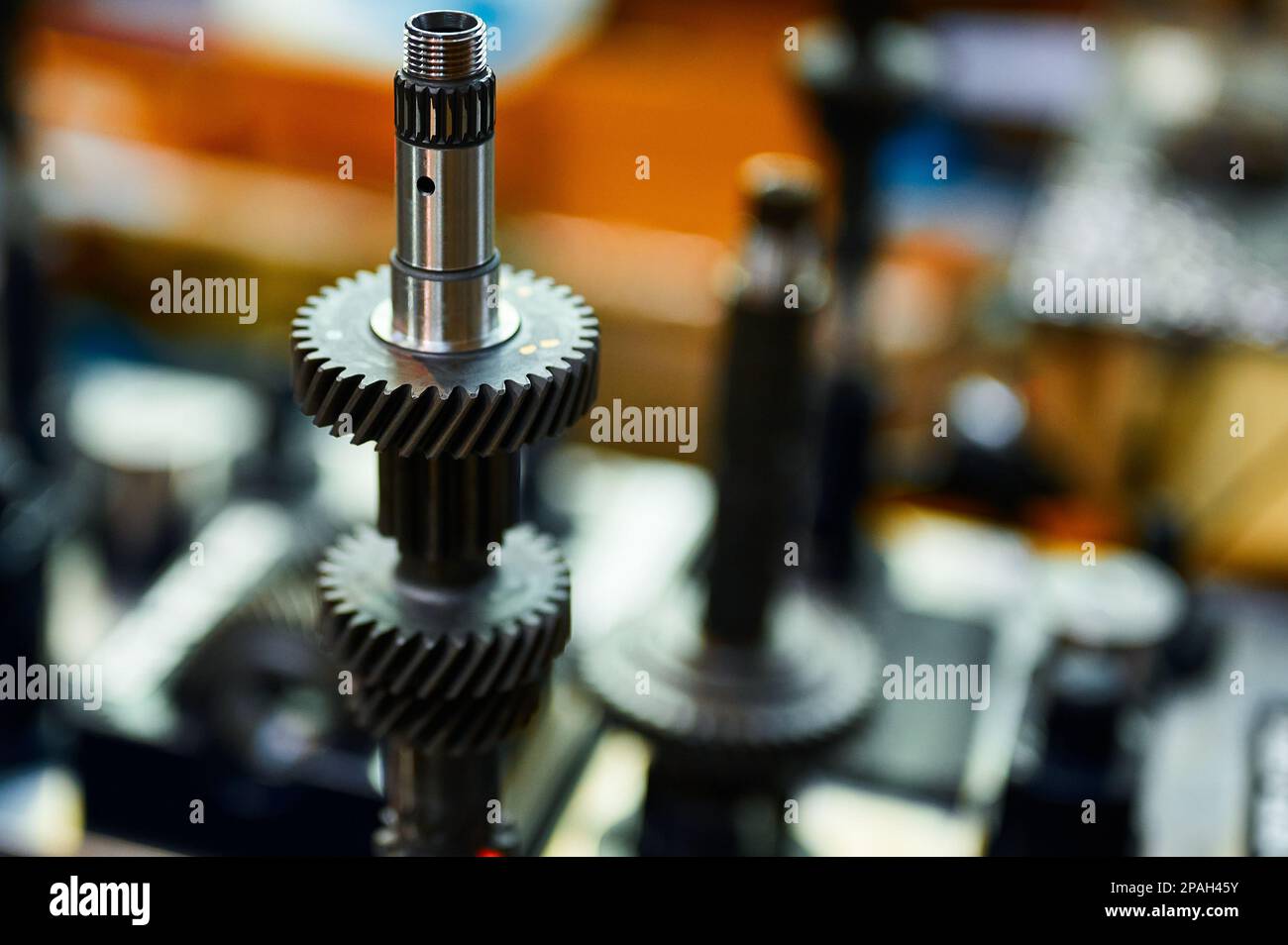 Assembling auto transmission hi-res stock photography and images - Alamy