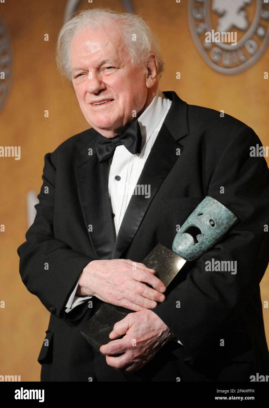 Charles Durning holds the life achievement award at the 14th Annual ...