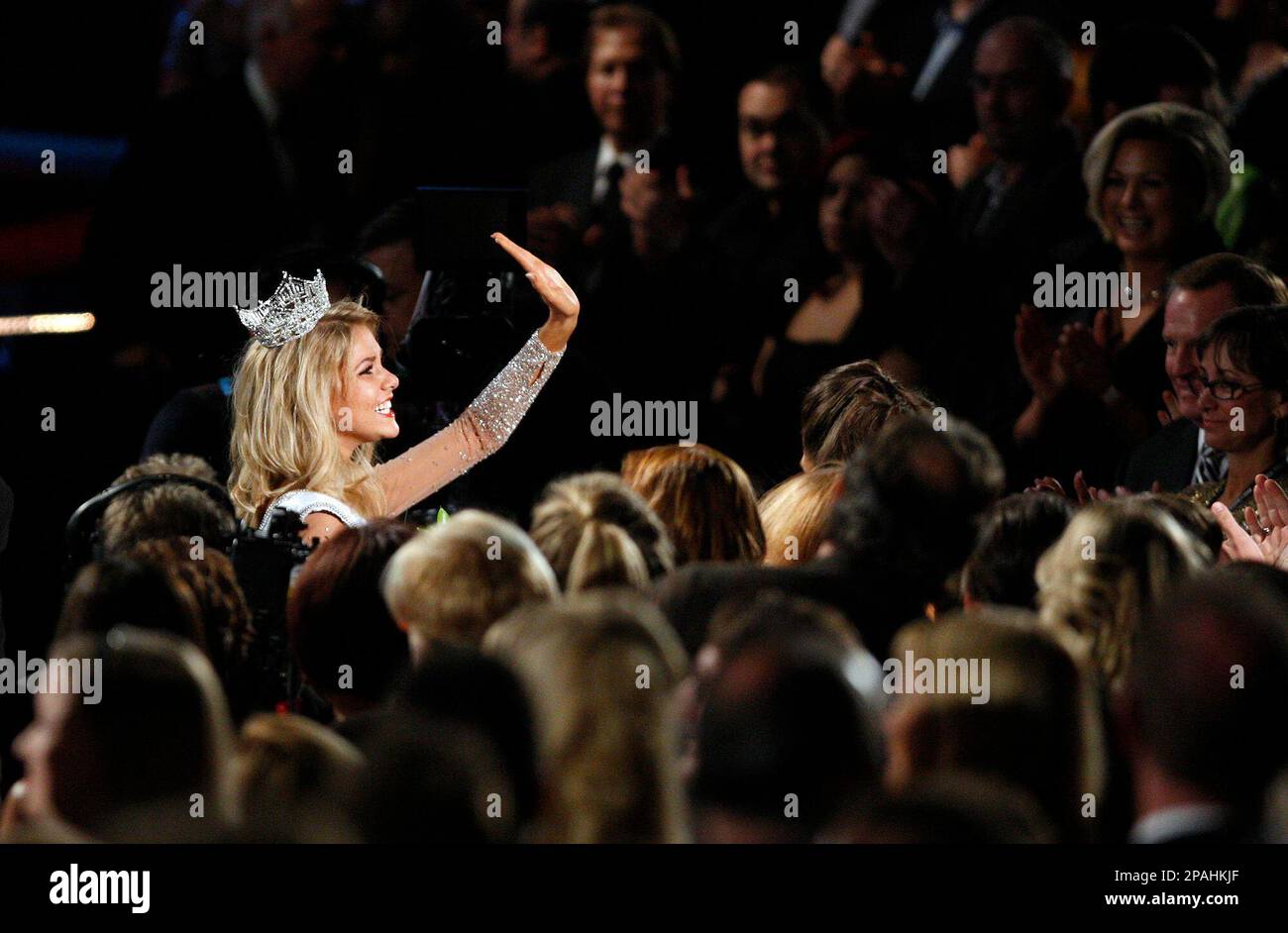 Miss Michigan Kirsten Haglund is crowned Miss America 2008 at Planet ...