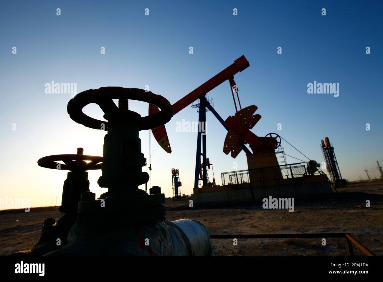 Oil pump, oil industry equipment Stock Photo - Alamy