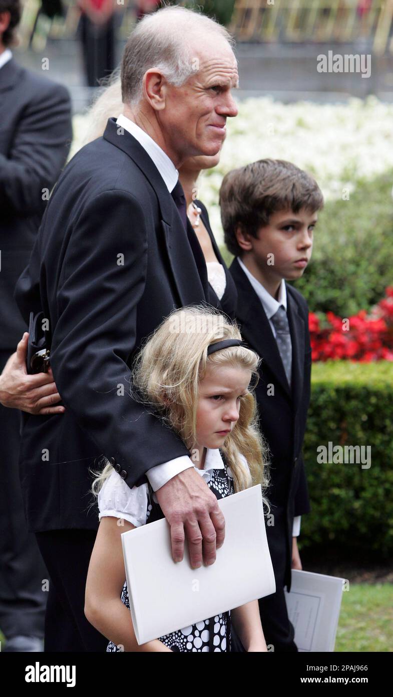 Peter Hillary comforts his daughter Lily Louise and son Alexander as ...