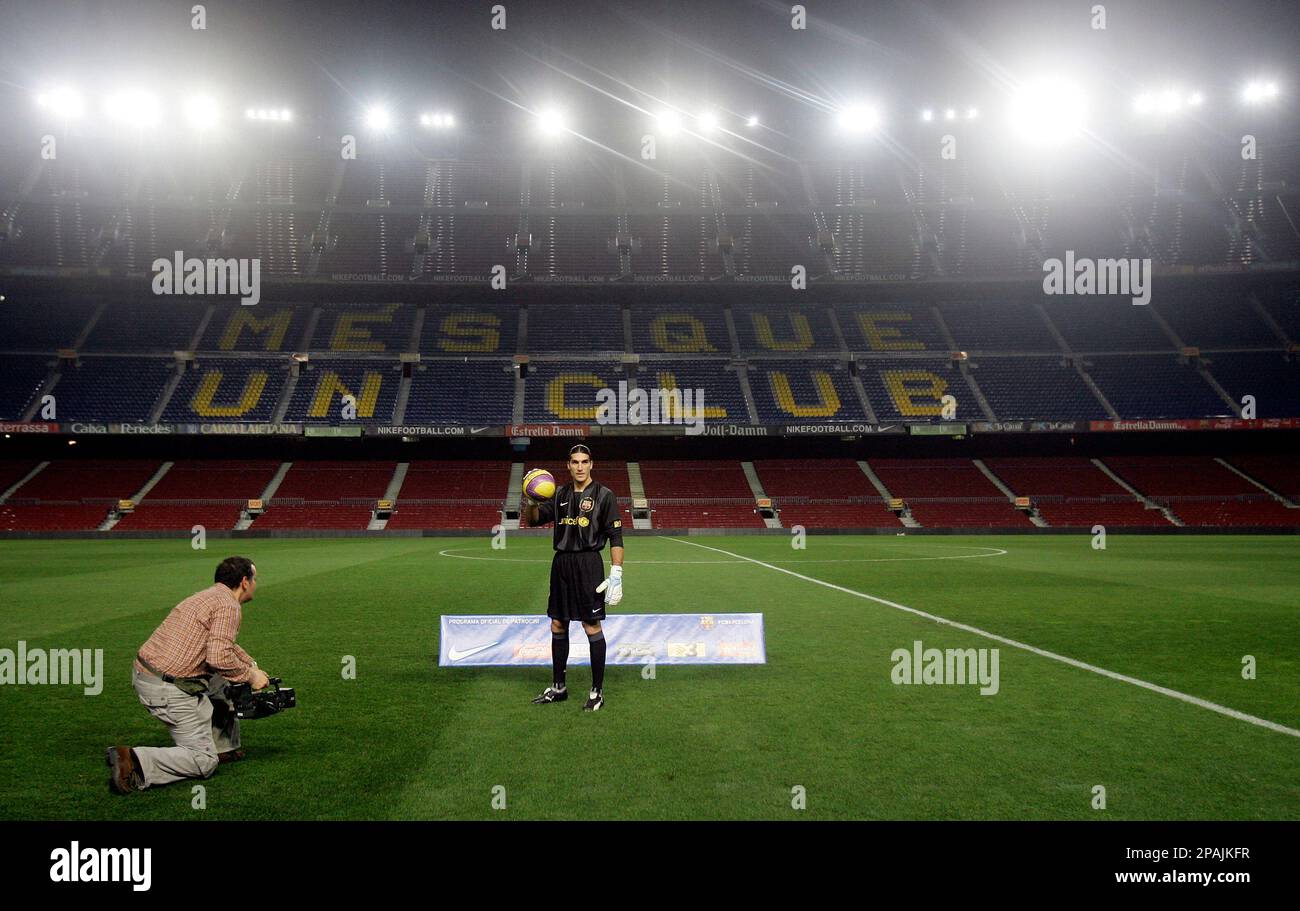 Goalkeeper Jose Manuel Pinto poses during his official presentation as ...