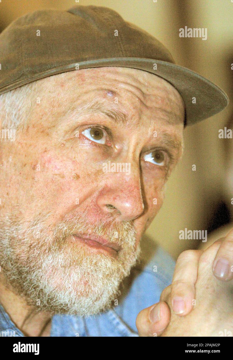 ** FILE ** A March 25, 2005 file photo showing Bobby Fischer listening ...