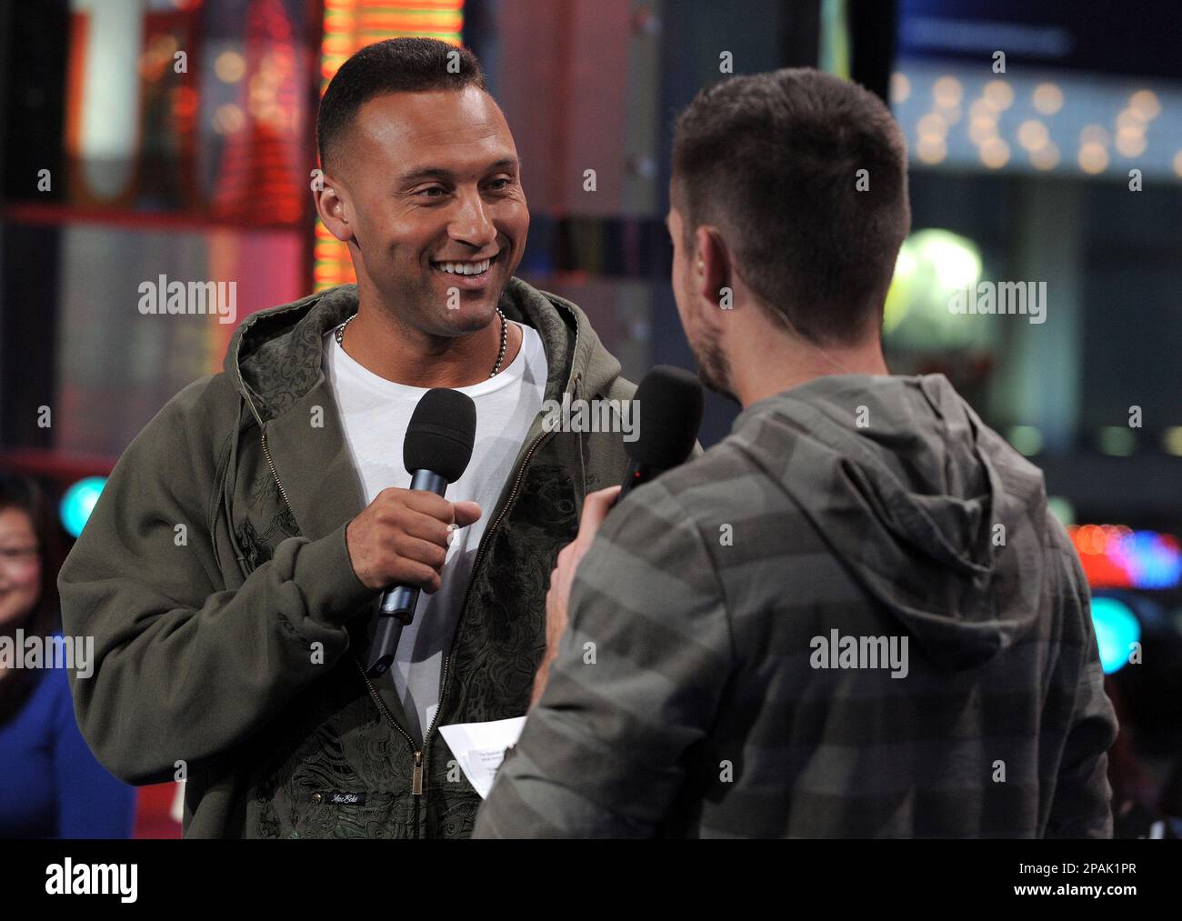 New York Yankees baseball player Derek Jeter, left, talks with MTV VJ ...