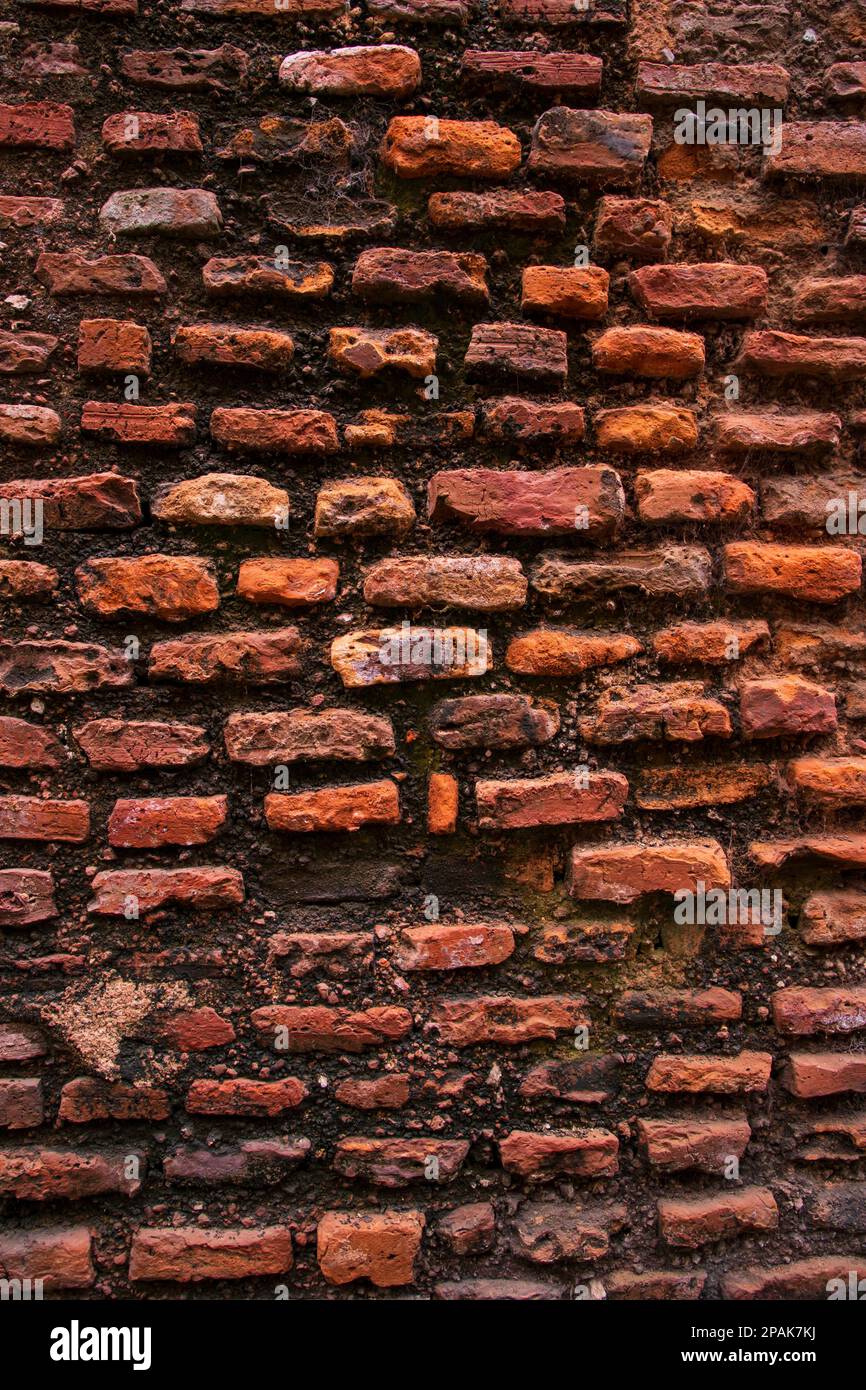 Old historical building brick wall texture background. Brick wall ...