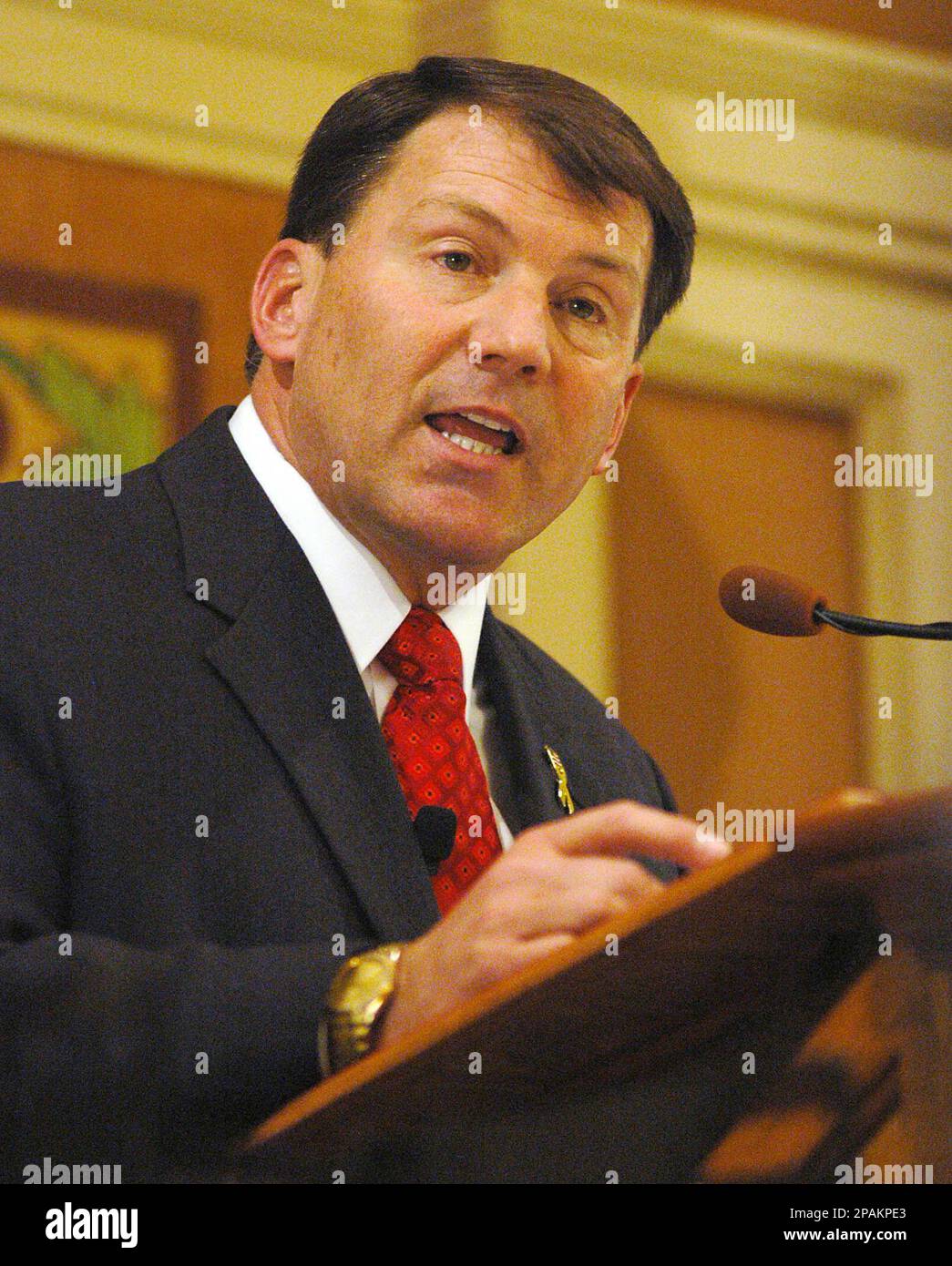 Gov. Mike Rounds delivers his State of the State address to a joint ...