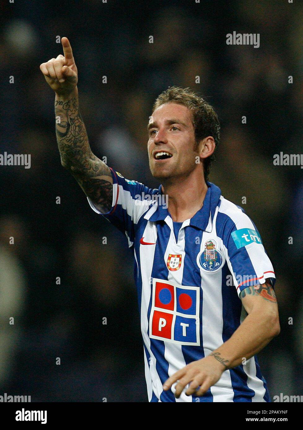 FC Porto's Raul Meireles celebrates after scoring against Naval during ...