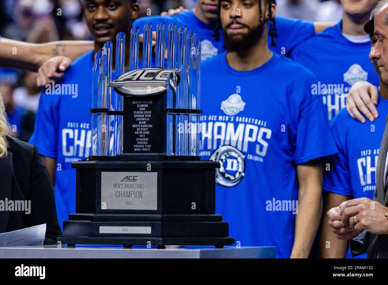 Duke basketball trophy hi-res stock photography and images - Alamy