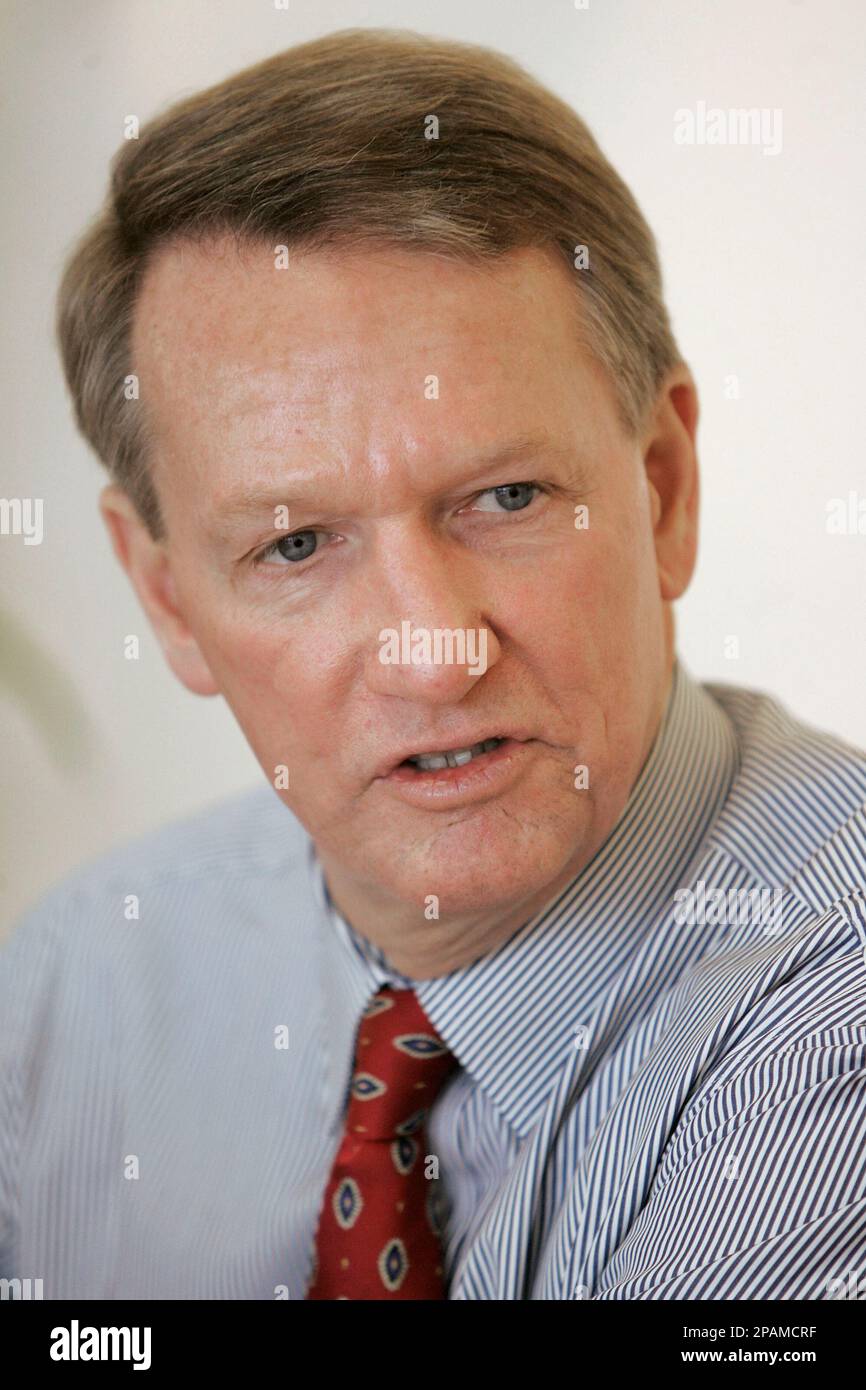 General Motors Corp. Chairman and CEO Rick Wagoner answers questions ...