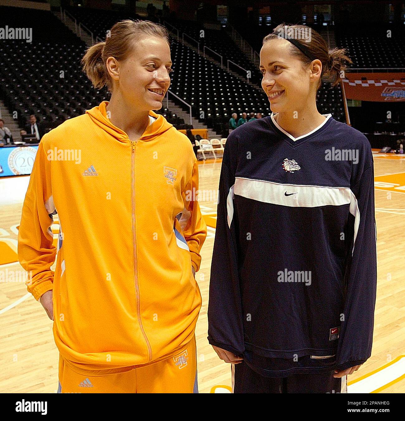 Tennessee's Angie Bjorklund, left and sister Jamie Bjorklund who plays ...