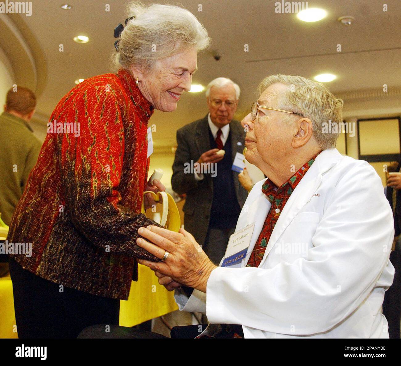 Earl Bakken, inventor of the battery-powered, wearable pacemaker and co ...