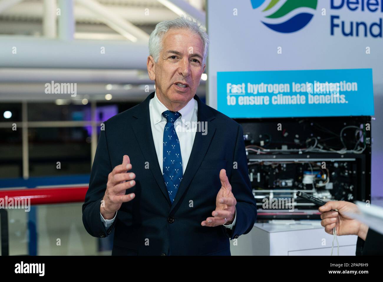 Environmental defense fund hi-res stock photography and images - Alamy