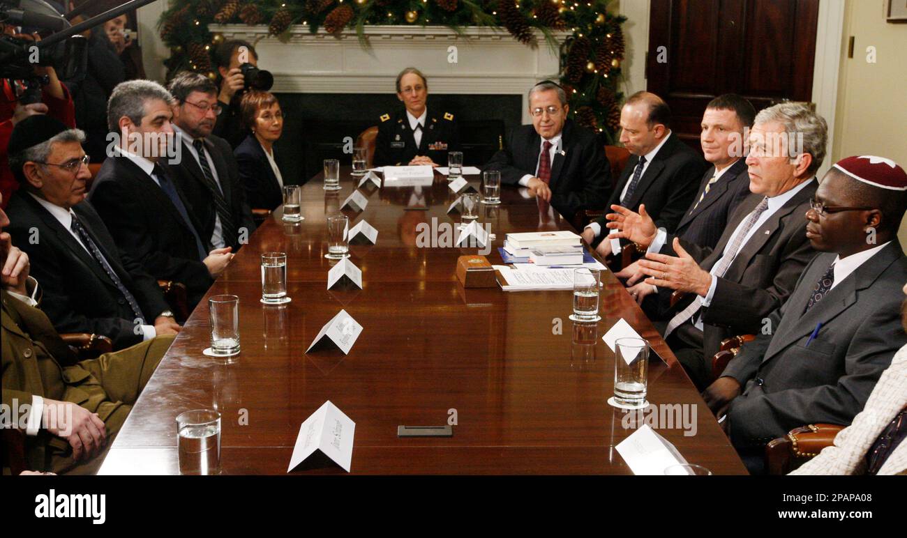 President Bush, second from right, meets with Jewish leaders in the ...