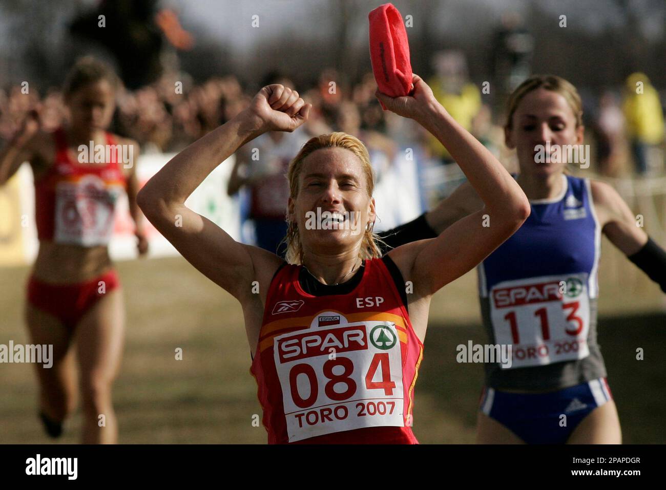 Senior women winner Marta Dominguez, from Spain, celebrates after ...