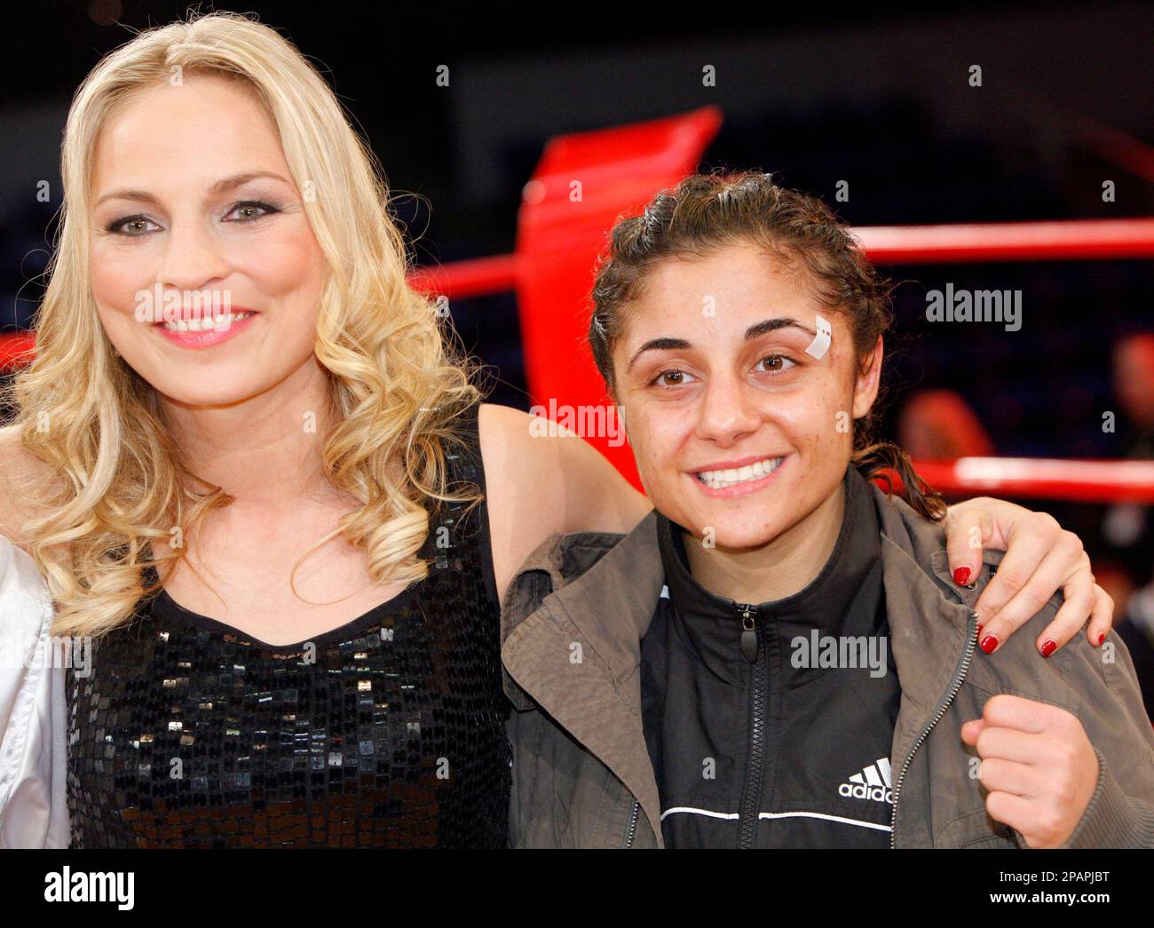 German WBA World Champion Susi Kentikian, right, and retired champion ...