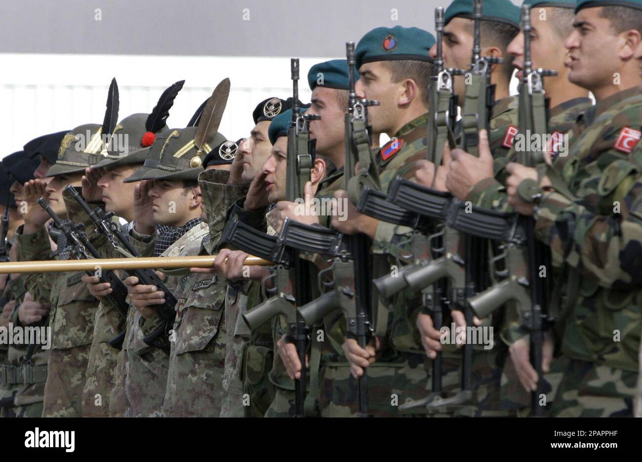 Afghanistan Isaf Italia Logo