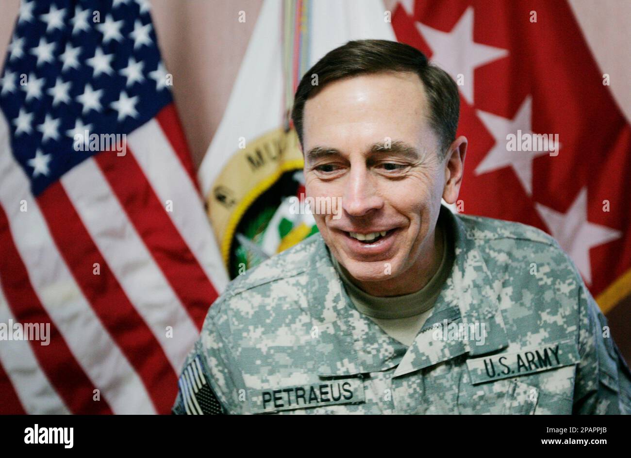Army Gen. David Petraeus, commanding general, Multi-National Force-Iraq ...