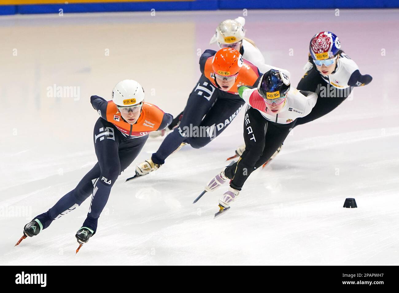 SEOUL, KOREA - MARCH 12: Selma Poutsma of the Netherlands and Suzanne ...