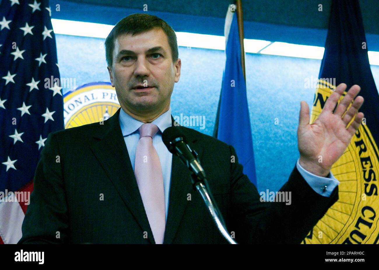 Estonian Prime Minister Andrus Ansip talks about energy security ...