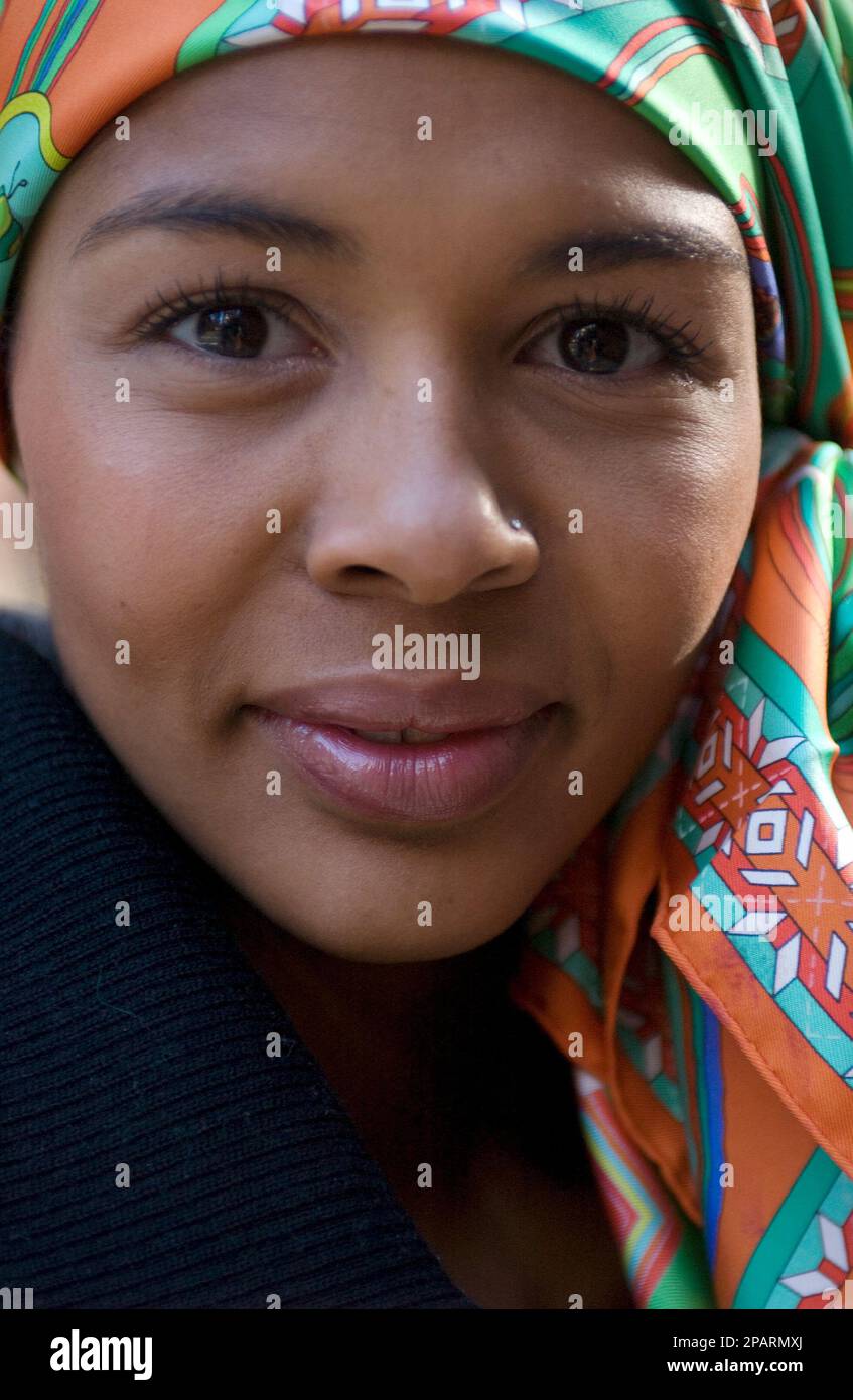 Singer Ayo Ogunmakin is photographed in New York on Nov. 16, 2007. (AP ...