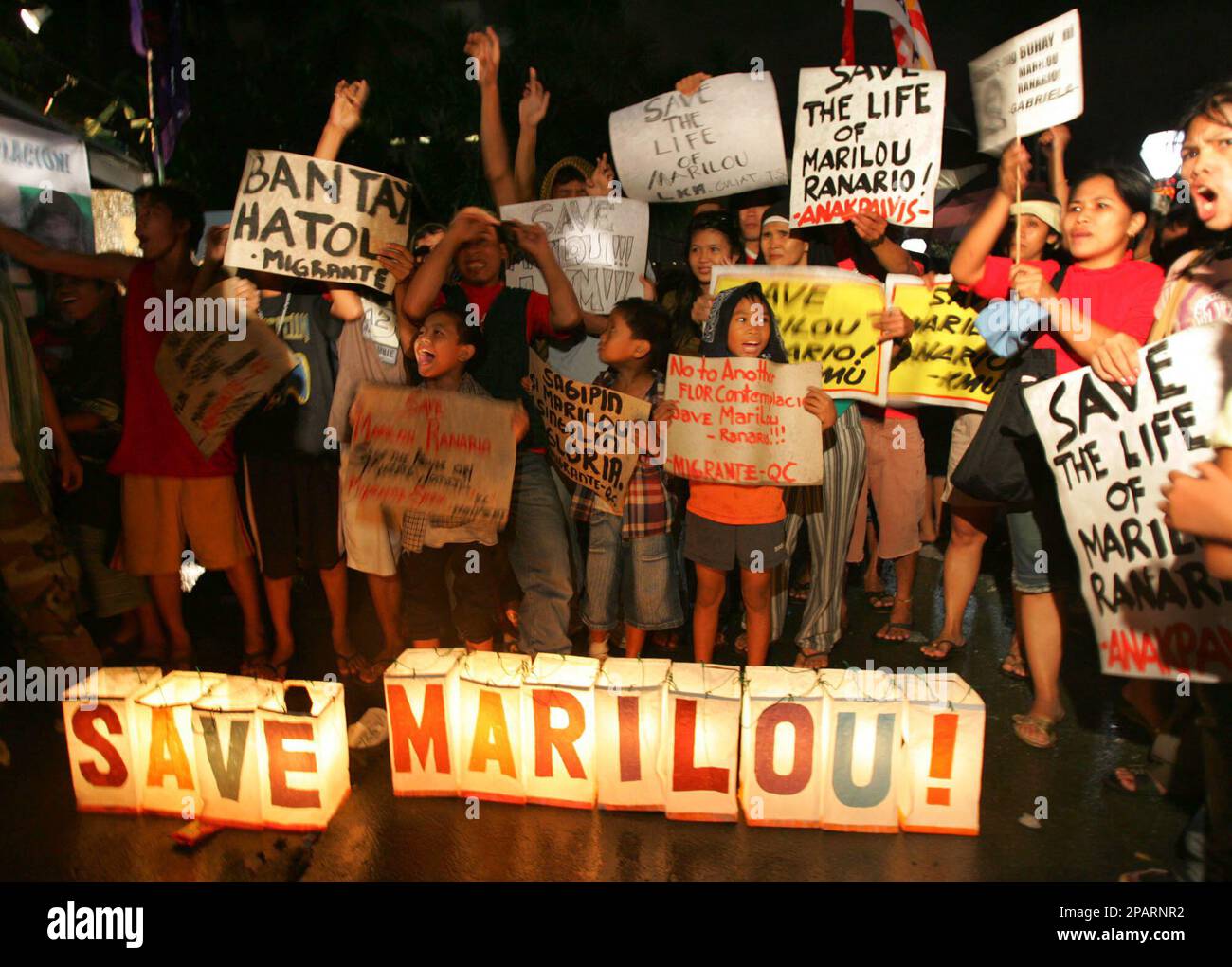 Protesters shout slogans upon learning that a Kuwaiti court confirmed ...