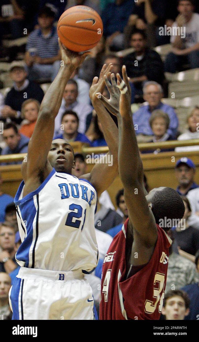 Duke's DeMarcus Nelson (21) shoots over Eastern Kentucky's Jamaal ...