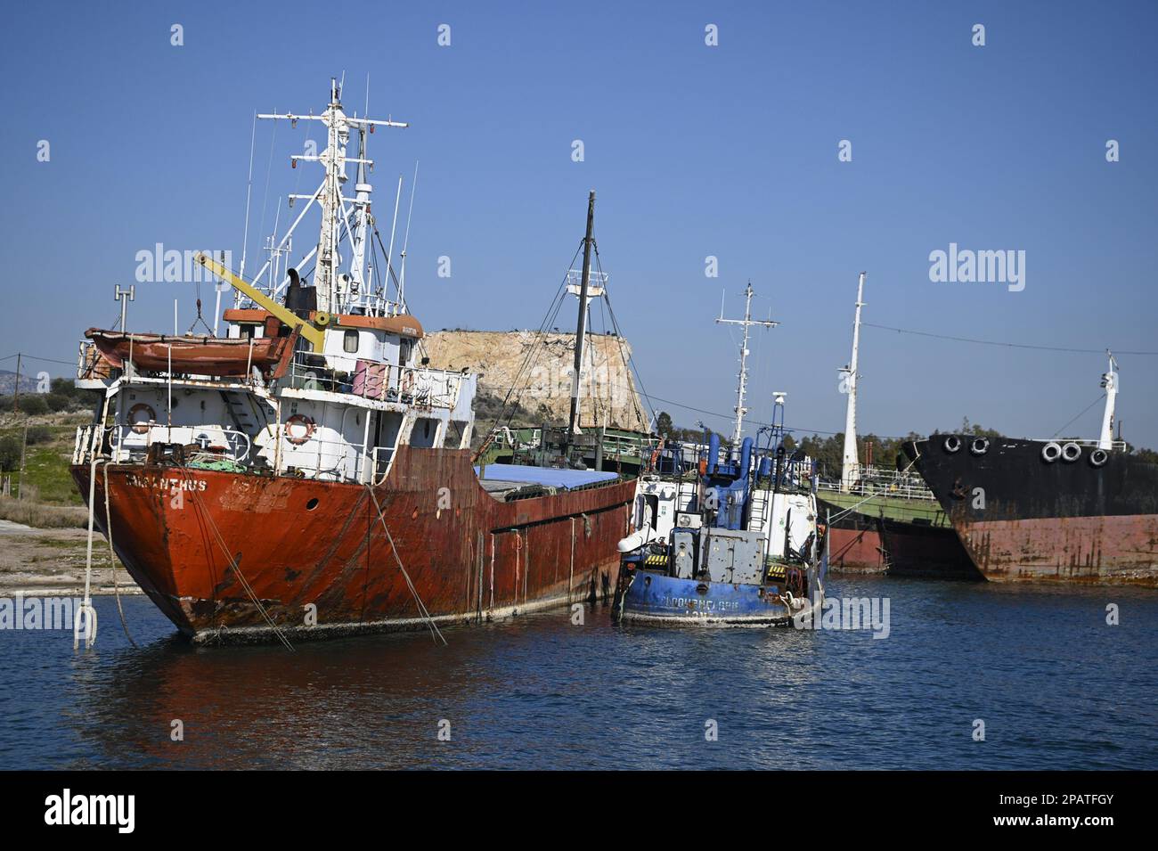 Bay of eleusis hi-res stock photography and images - Alamy