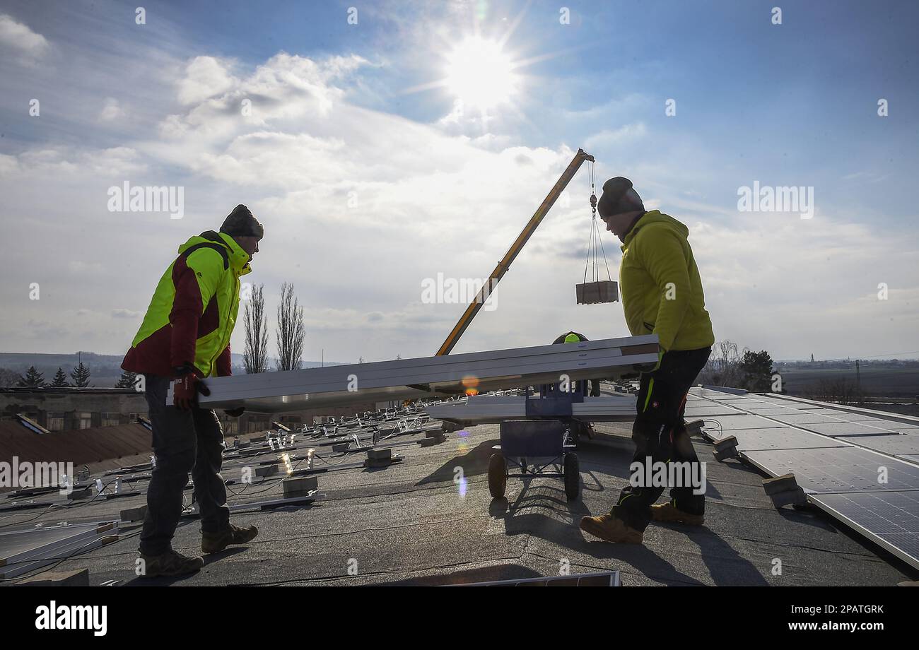 Opening of rooftop solar power plant at PSP machinery (Prerovske ...