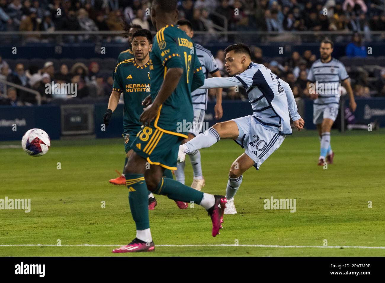 Kansas City, Kansas, USA. 10th Mar, 2023. Sporting KC forward Daniel ...