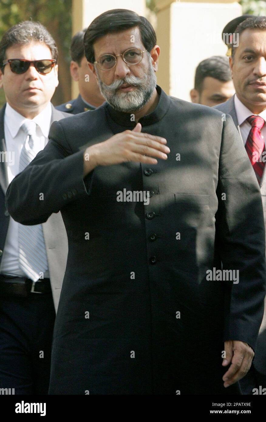 Pakistan's newly appointed Prime Minister Mohammedmian Soomro, leaves ...