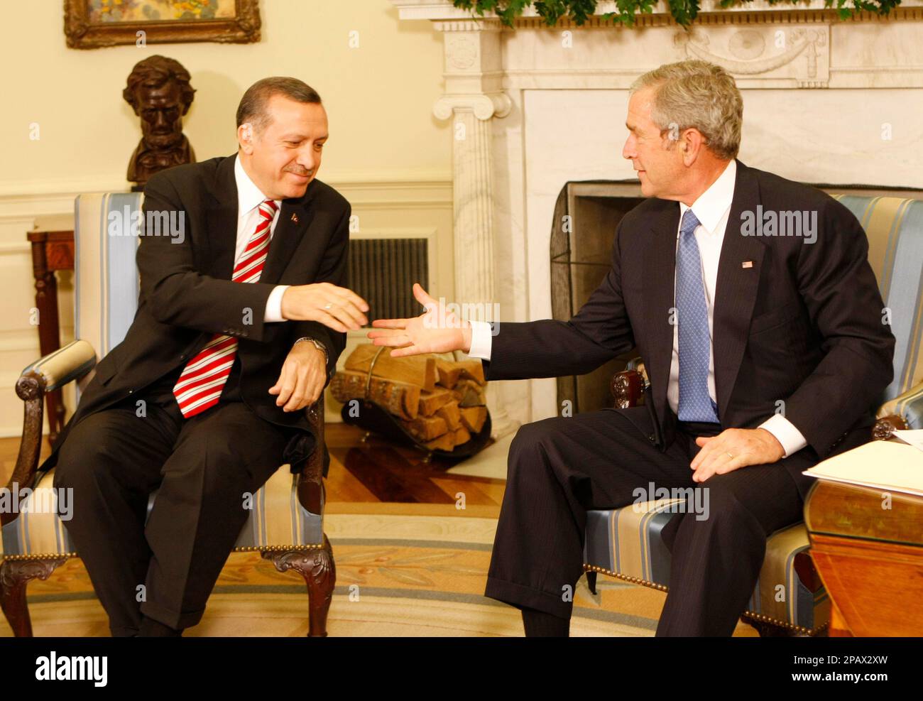 President Bush, right, meets with Turkish Prime Minister Recep Tayyip ...