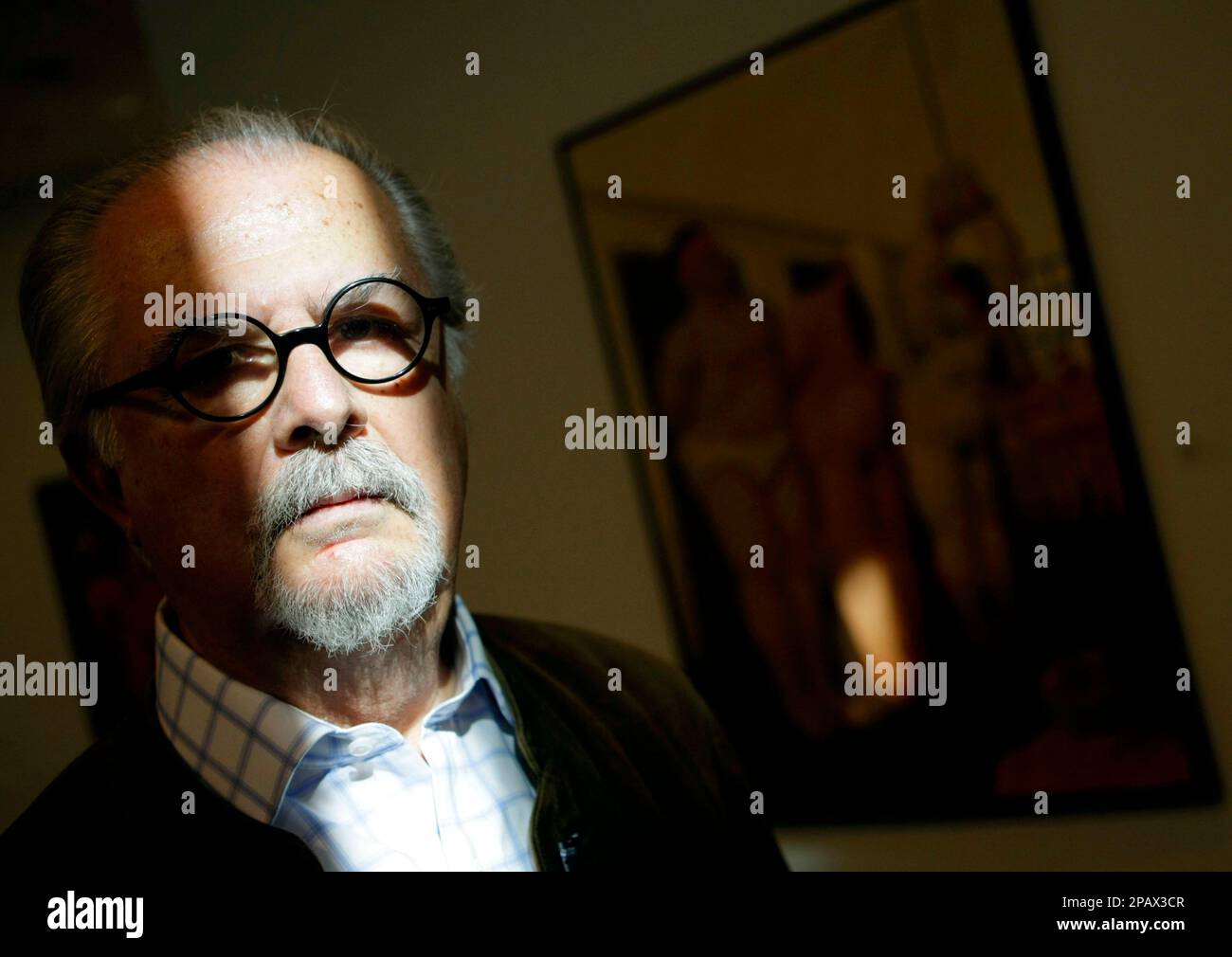 ** EDS NOTE: GRAPHIC CONTENT ** Colombian artist Fernando Botero poses ...