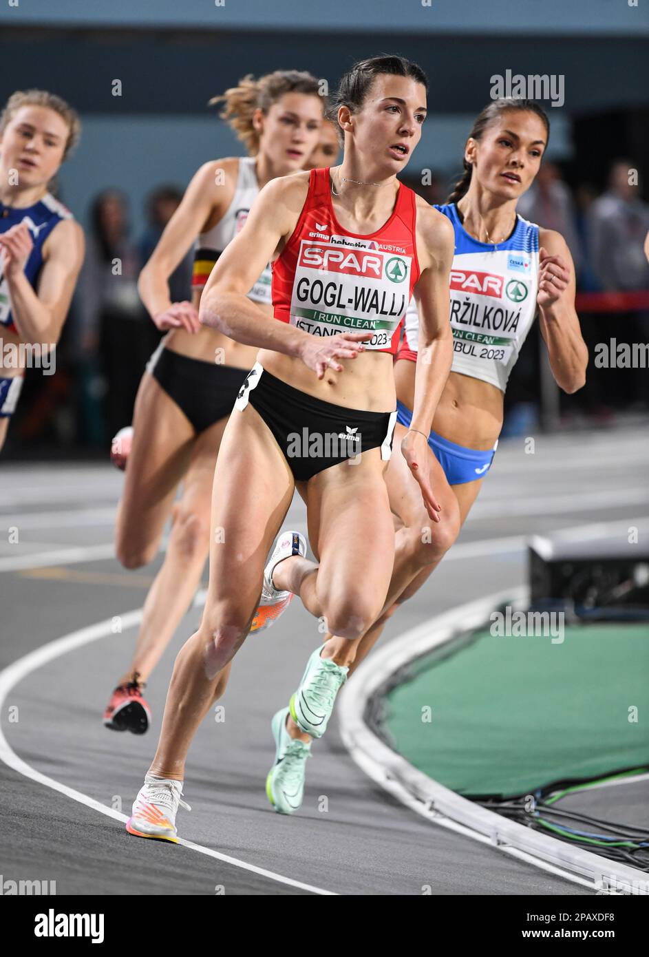 Susanne Gogl-Walli of Austria competing in the women’s 400m semi-final ...