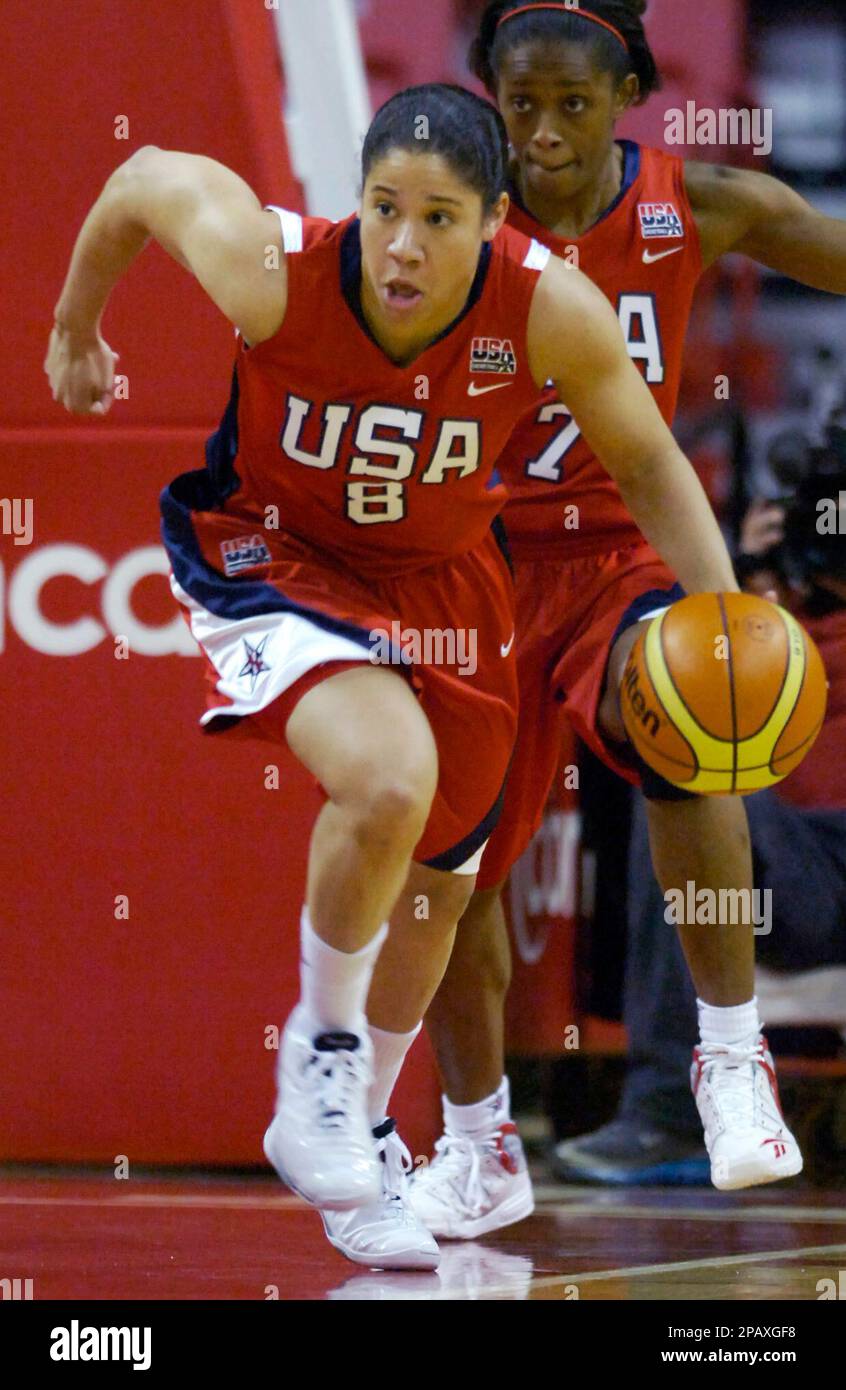 U.S. national team women's basketball player Kara Lawson drives the ...