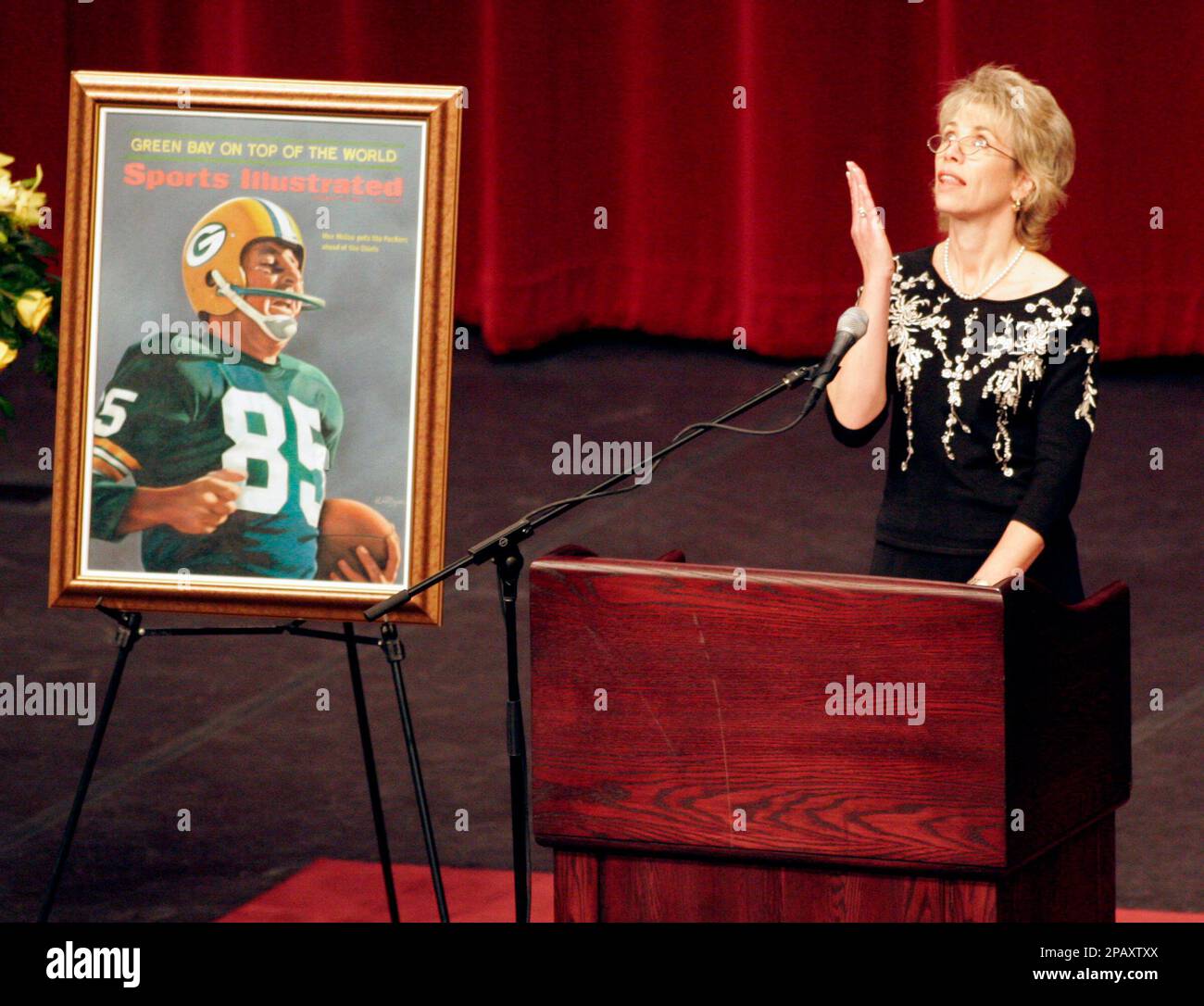 Denise McGee, wife of former Green Bay Packers' Max McGee, blows a kiss ...