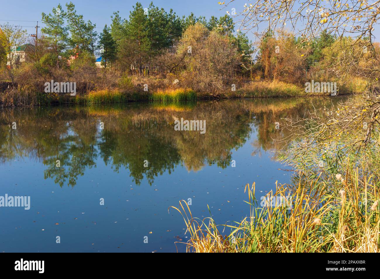 seasonal landscape with small Ukrainian river Oril in Yelizavetovka ...