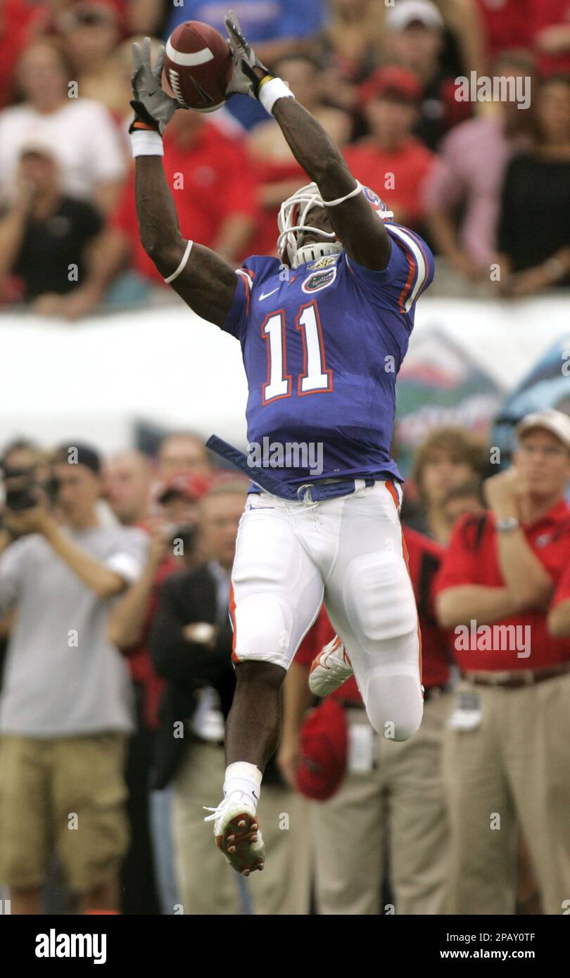 Florida receiver Jarred Fayson makes a second quarter-catch during a ...