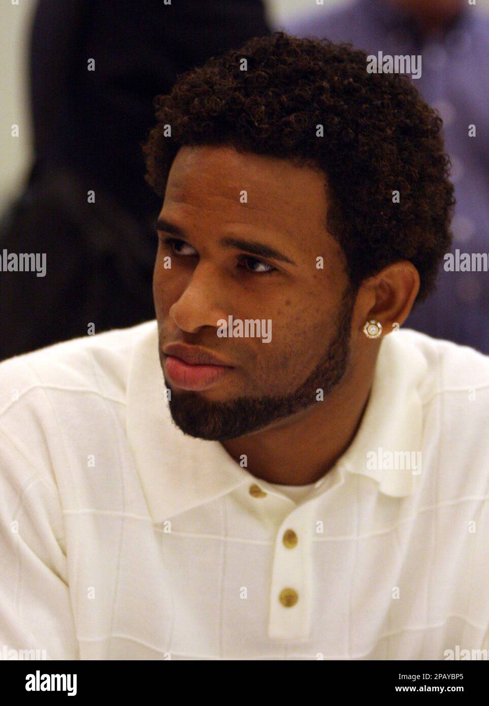 Florida player Walter Hodge speaks to media during the Southeastern ...