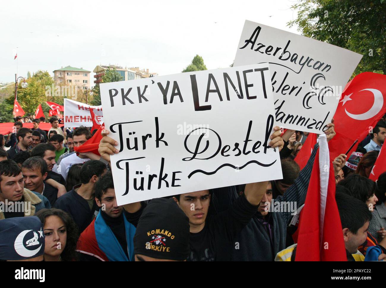 Azeri Turkish university students march to condemn the recent attack by ...