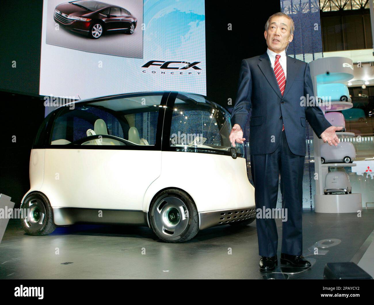 Honda Motor Corp., President Hiroyuki Yoshino introduces the automaker ...