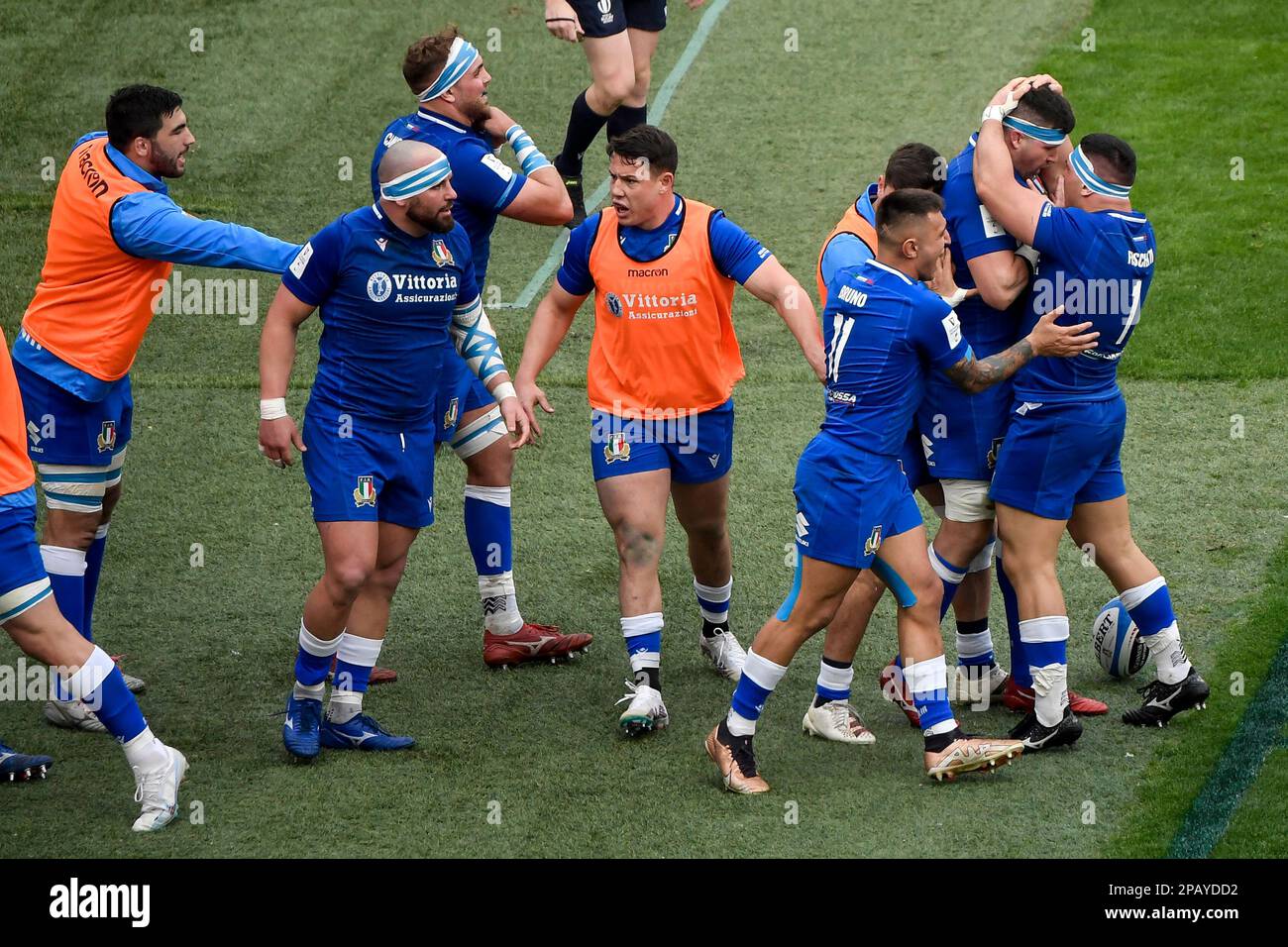 Sebastian negri rugby italy hi-res stock photography and images - Alamy