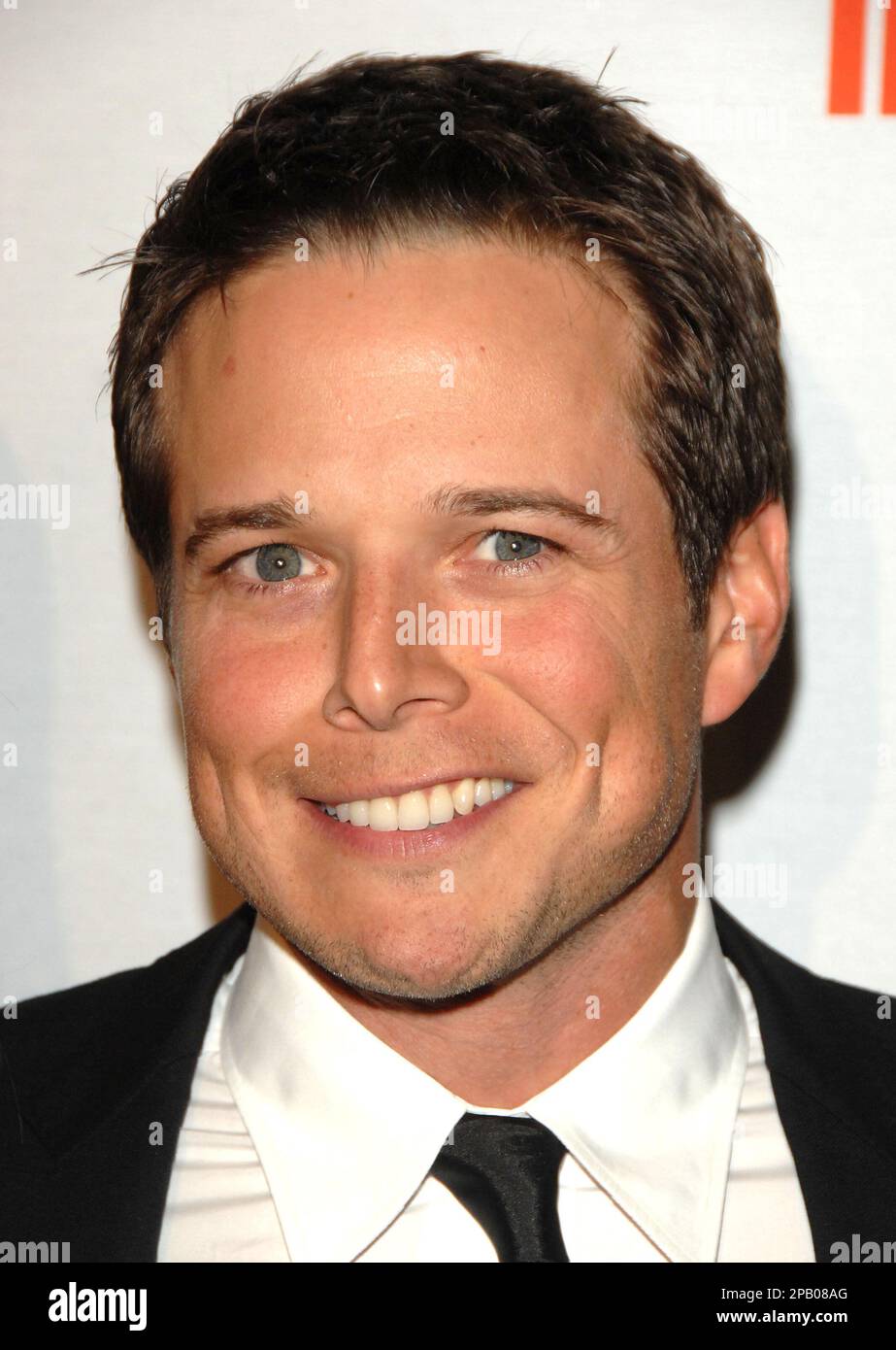 Actor Scott Wolf arrives at the "Tomorrow is Tonight" Project A.L.S ...
