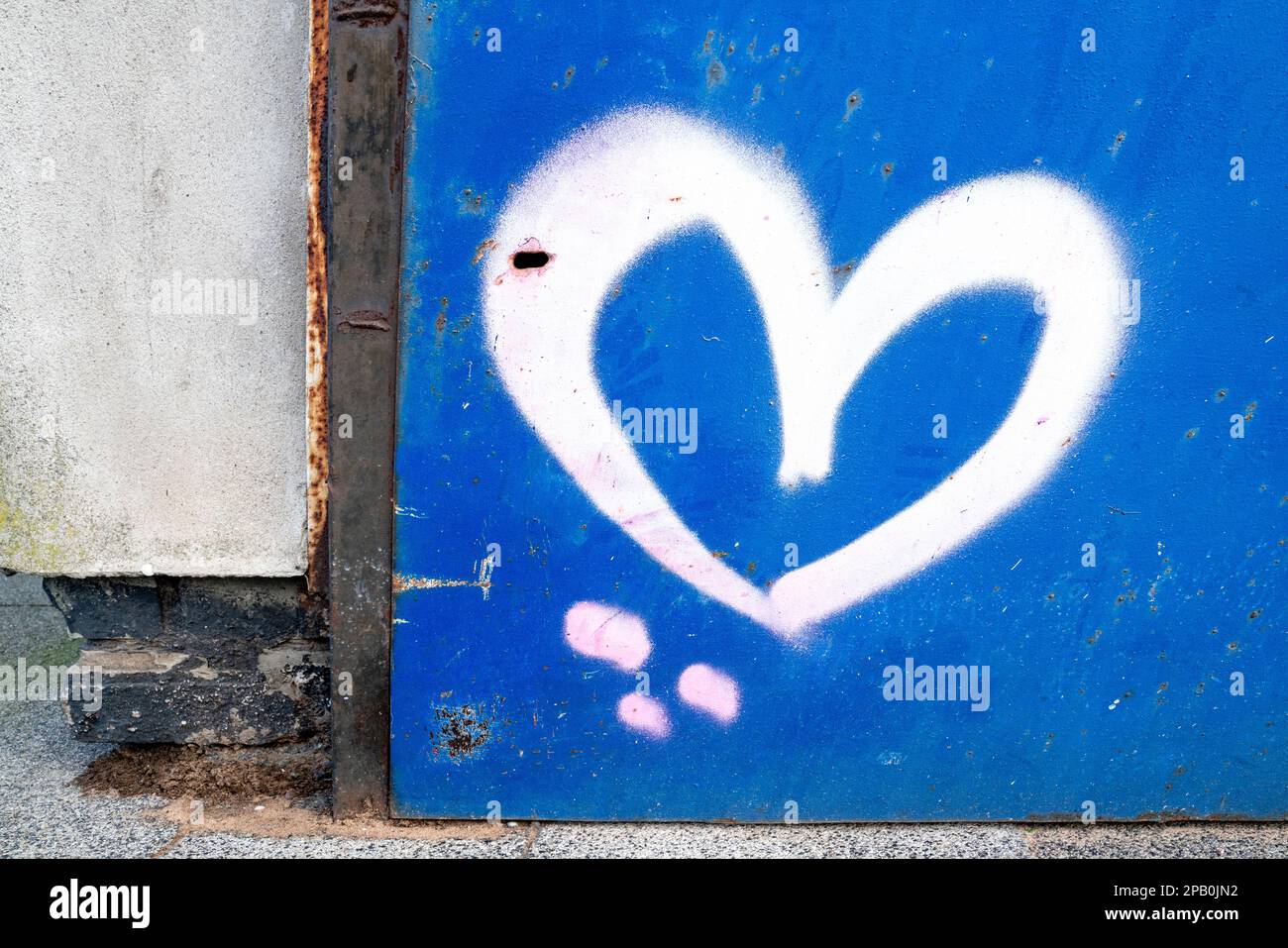 Graffiti - Heart Stock Photo - Alamy