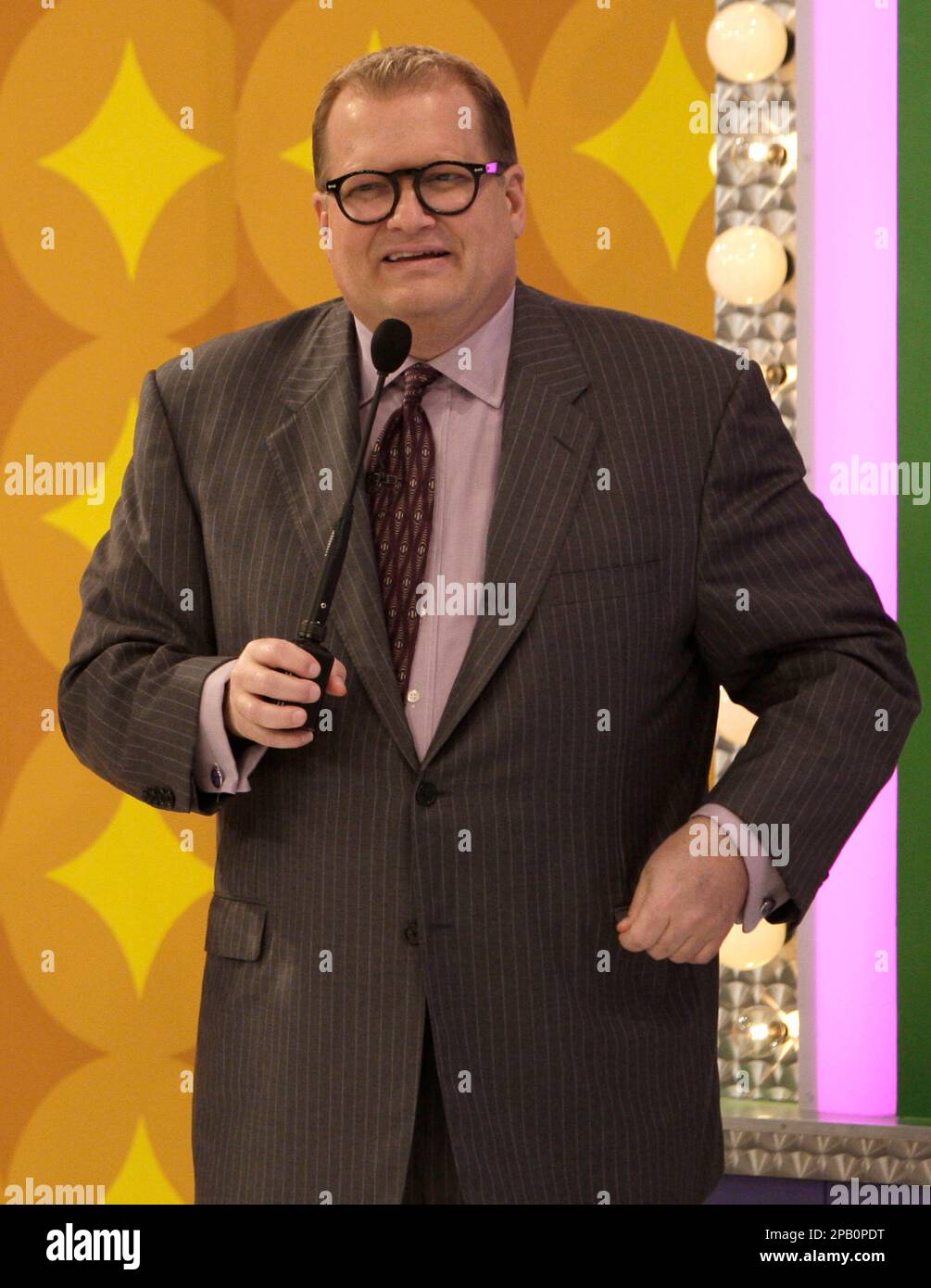 FILE *** Drew Carey, the new host of the game show "The Price is Right ...