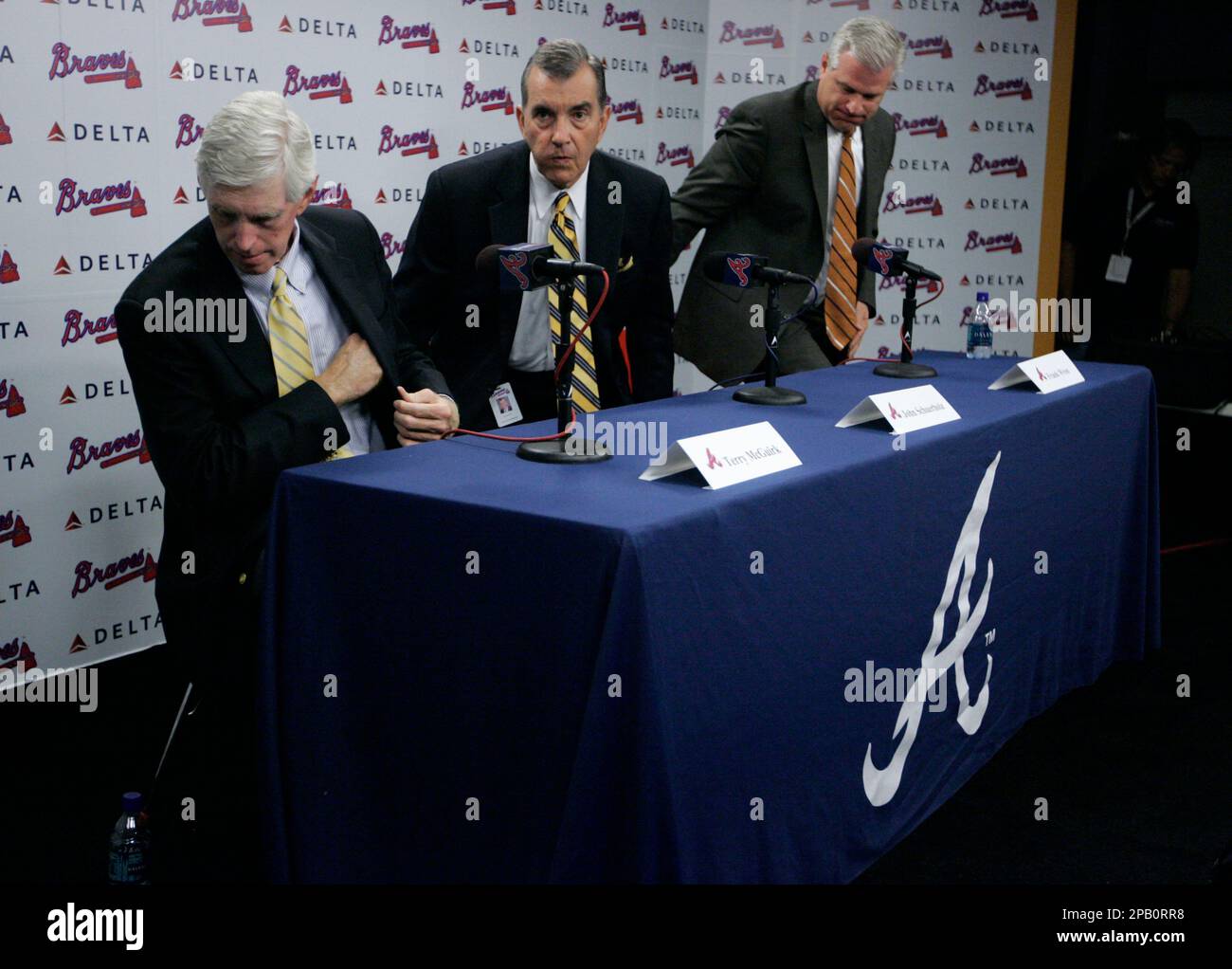 Atlanta Braves CEO and chairman Terry McGuirk, left, John Schuerholz ...
